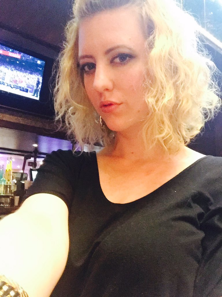 TW Pornstars - Cherry Torn. Twitter. Dinner and drinks in the city. DM me to pick up the tab. 1: ...