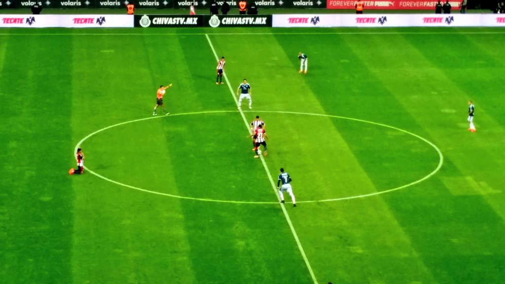 CRACKS MX on Twitter: "Arranca el #Chivas vs #Rayados ⚽…