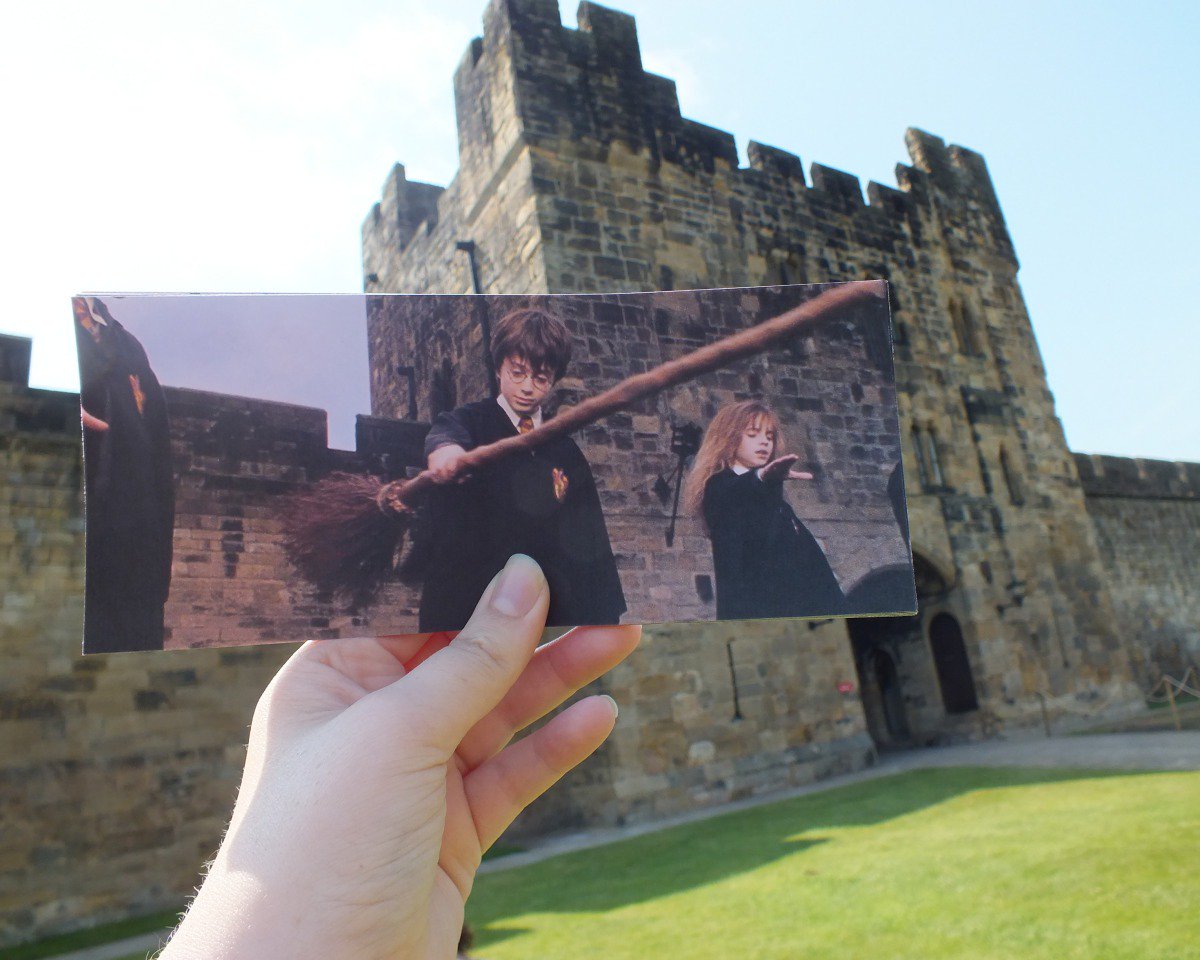 Alnwick Castle Harry Potter : Alnwick Castle courtyard Harry Potter ...