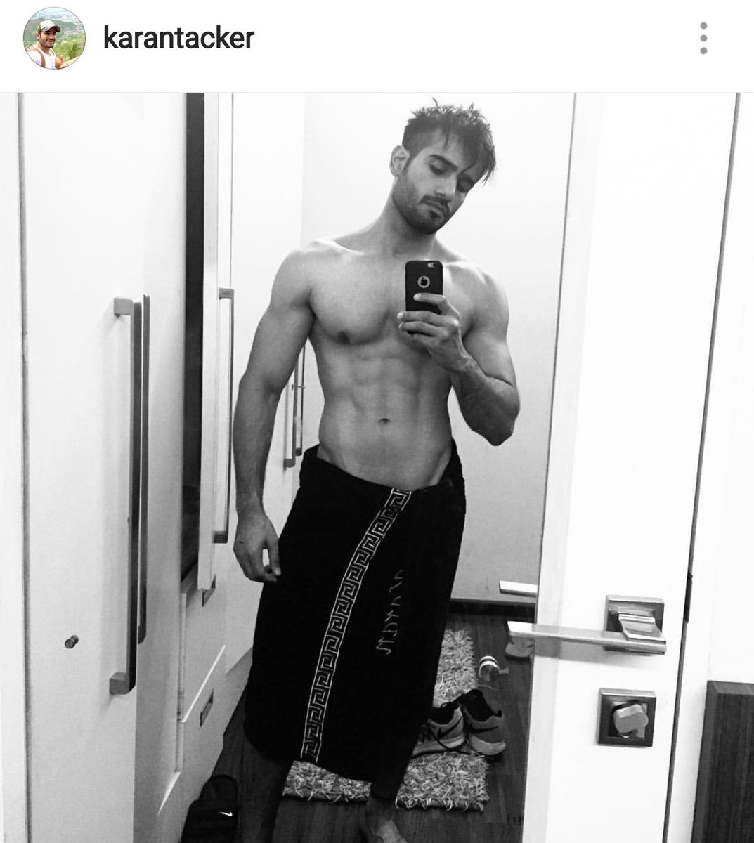 Karan Tacker Towel