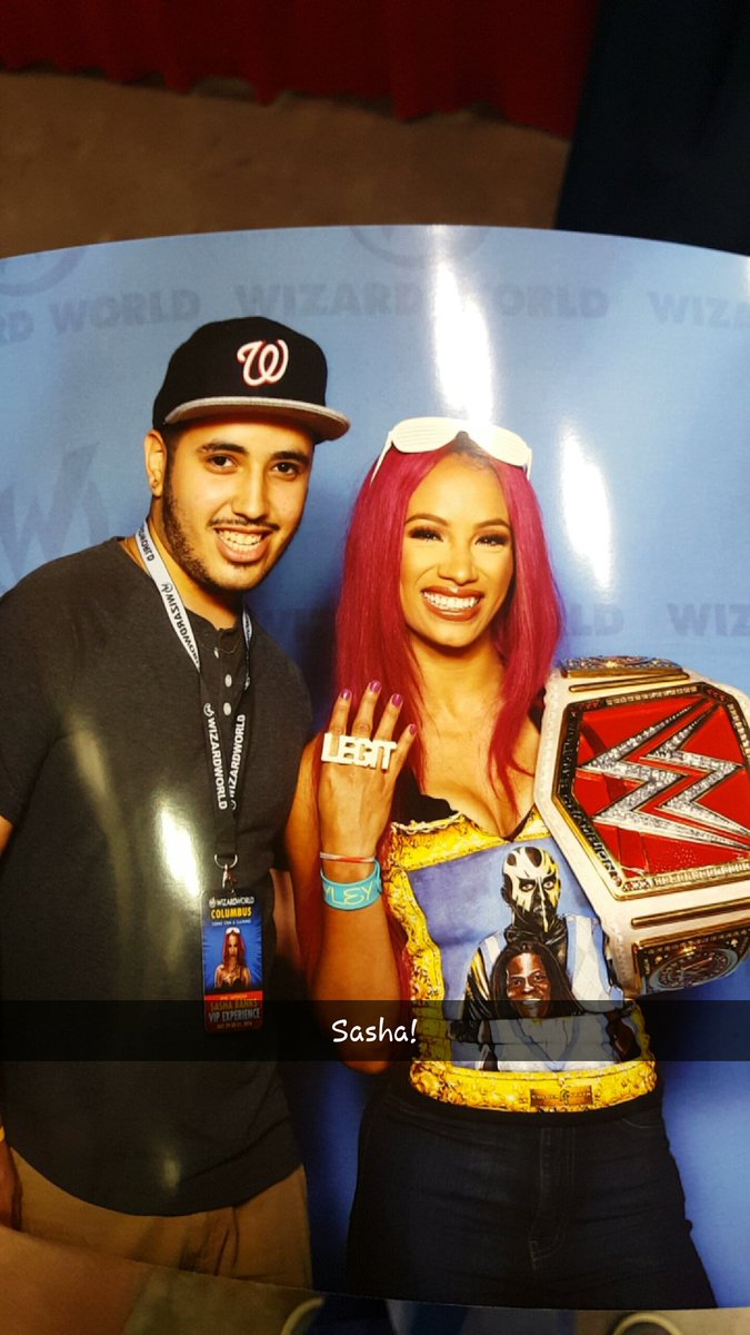 Sasha Banks at Comic-Con Columbus | Freakin' Awesome Network Forums