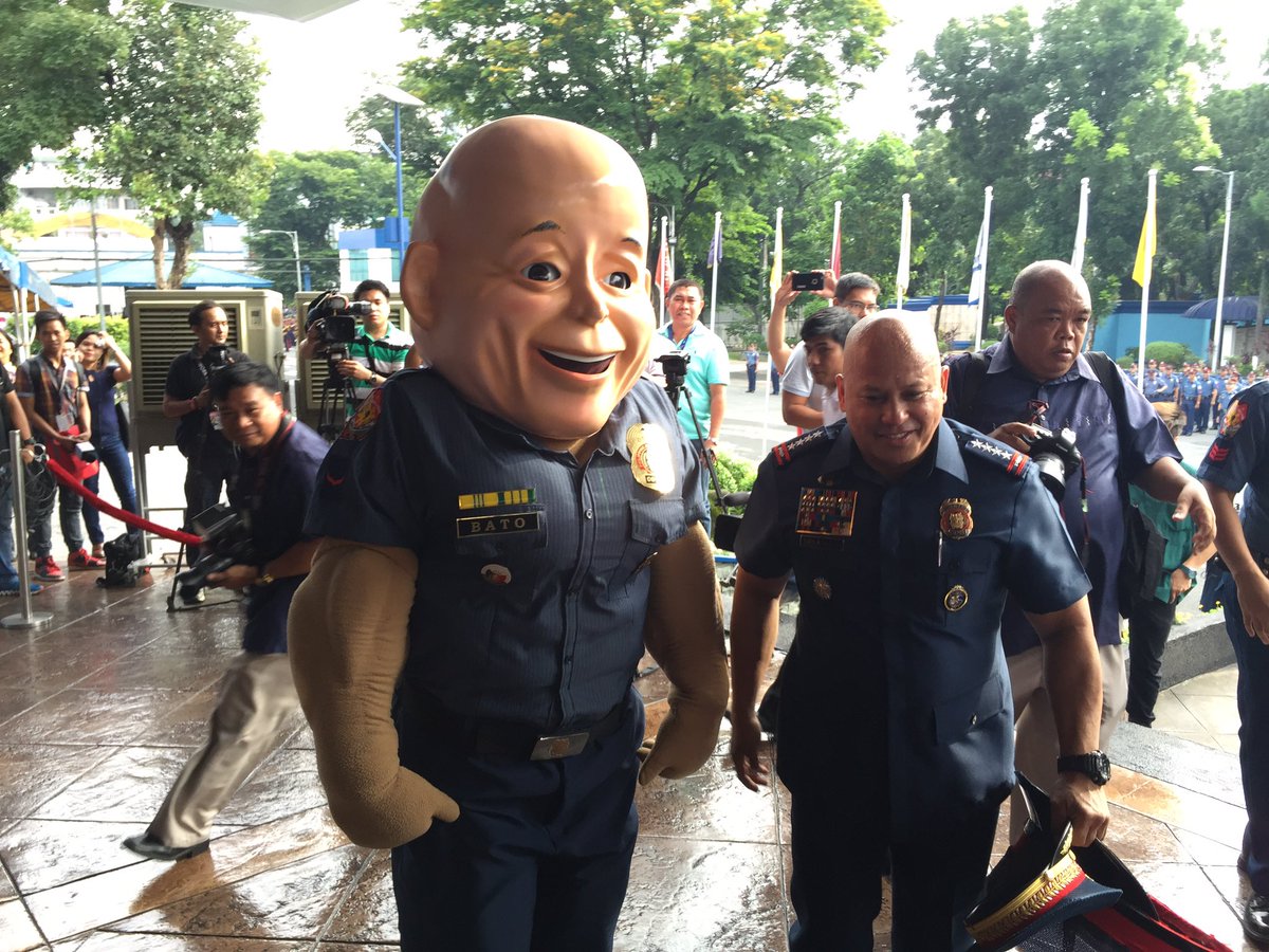 "PO1 Bato" and PNP chief DirGen Ronald Dela Rosa rstream via beacupin ...