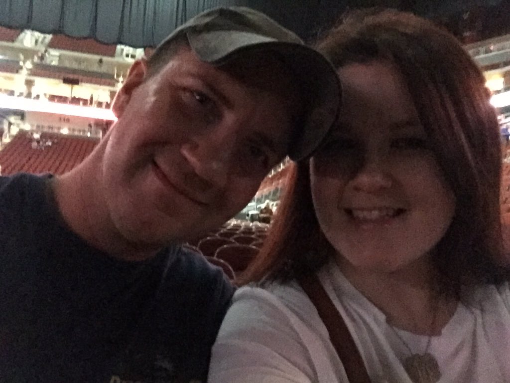 Sarah Moothart's Instagram, Twitter & Facebook on IDCrawl