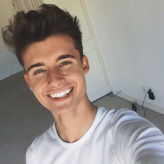 Weeklychris Smile