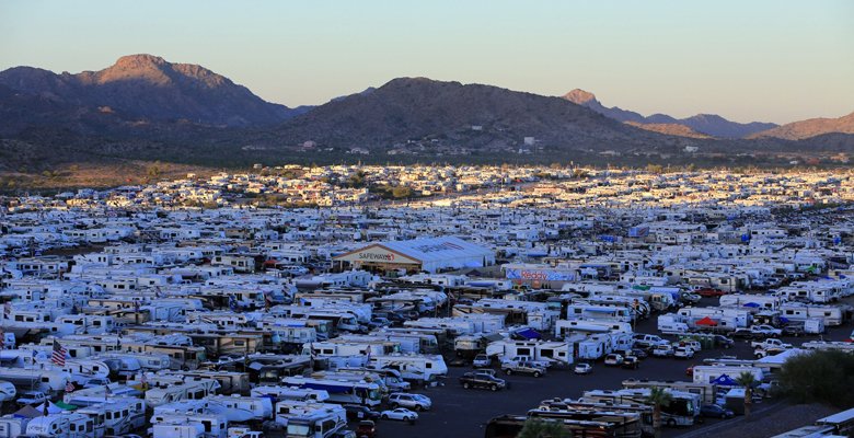 Phoenix Raceway Camping TC Daily Pit Stop: Reviewing Championship