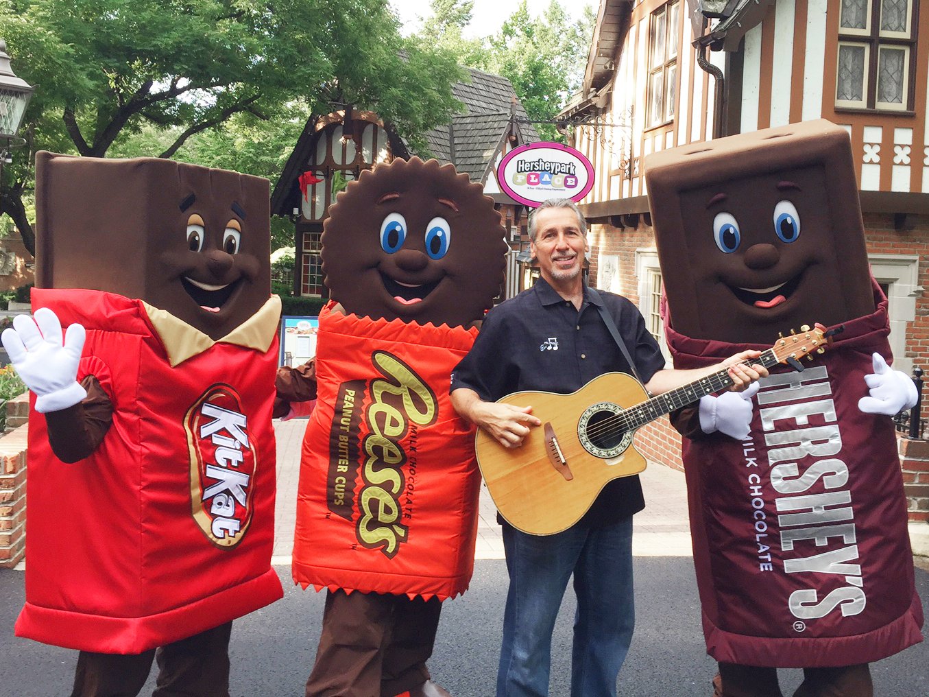 Hershey Character Breakfast