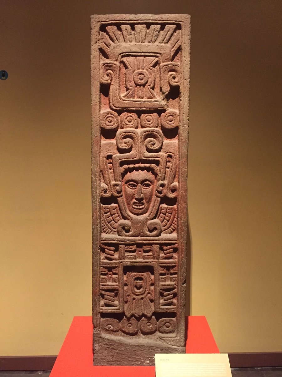 Estela Procedente De Xochicalco Donde Aparece El Simbolo De 4
