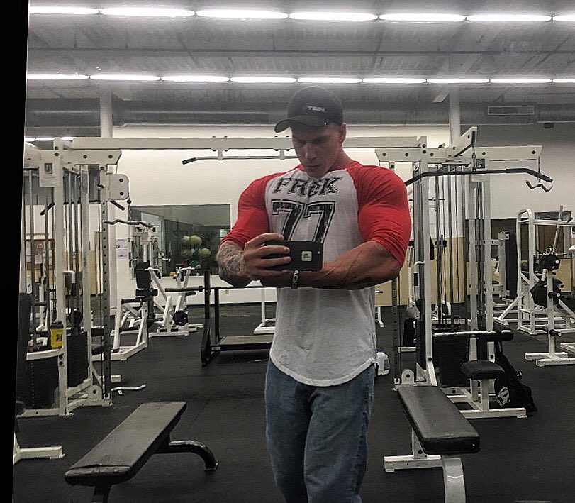 Matthew Coons's Instagram, Twitter & Facebook on IDCrawl