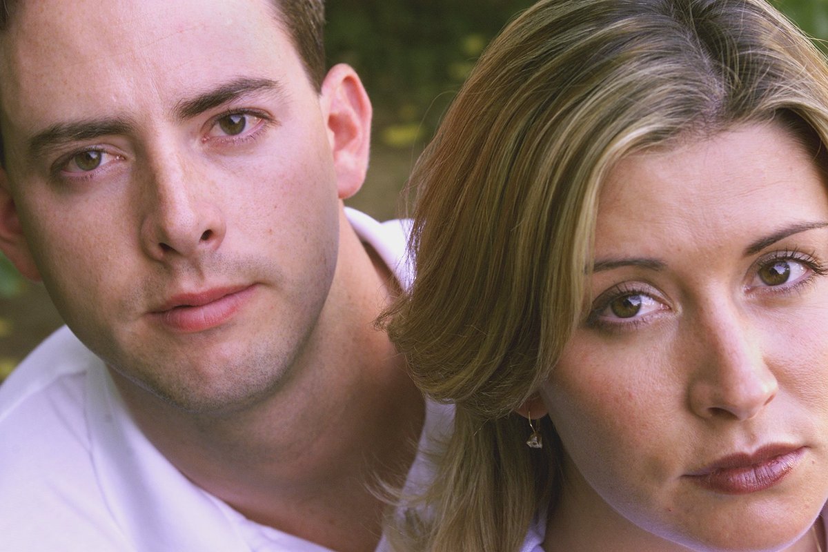 Son of murder victim stays the night in cullen davis' house. is he ...