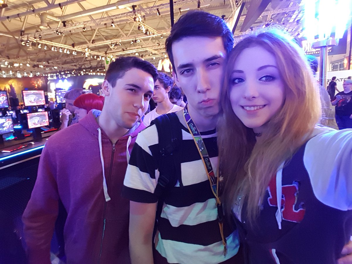 Xpeke Girlfriend