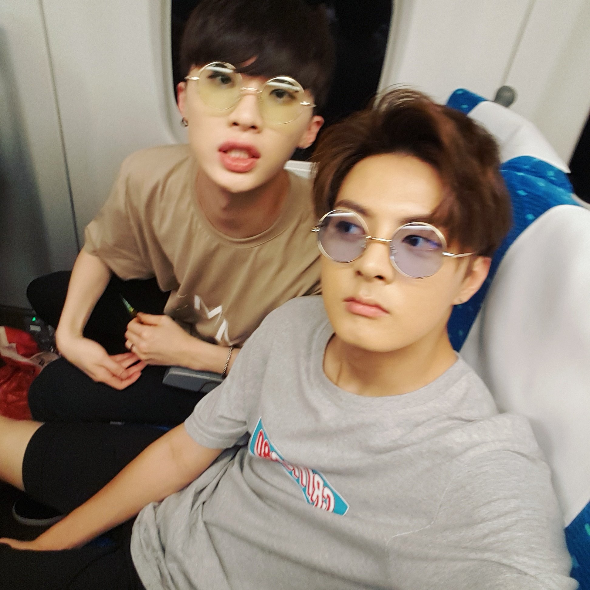 MAP6 [맵식스] on Twitter: "#맵식스 #싸인 #썬 힘이 들때 하늘을봐~~~ #마이콜두명…