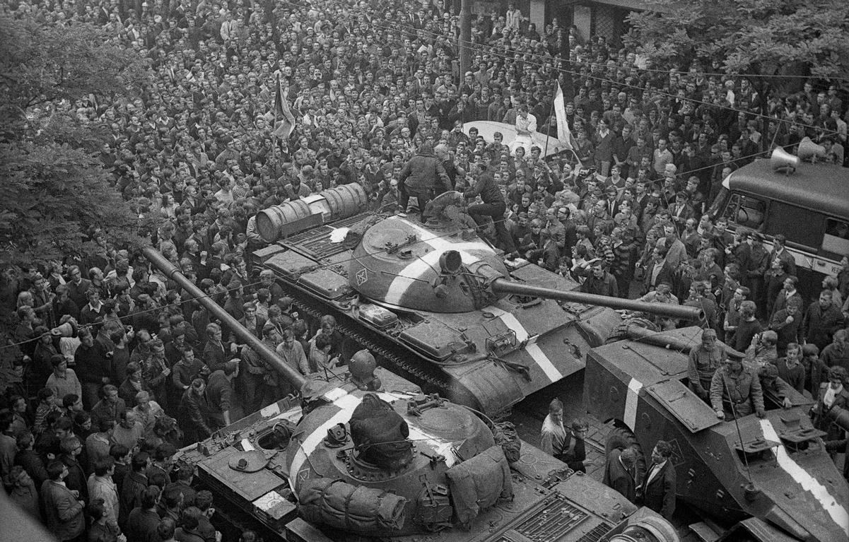 Anton Shekhovtsov on Twitter: "48 years ago today, the Soviet invasion ...