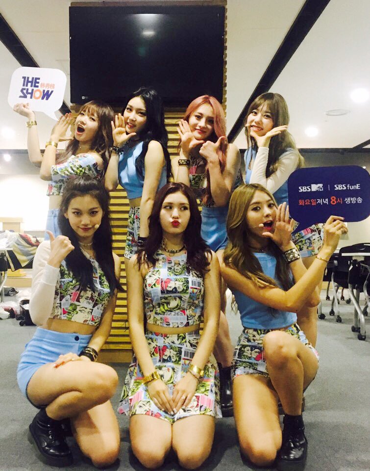 계속되는 폭염☀️ 지치고 힘들지만 소녀들과 파워UP하세요?? Whatta man들 아이오아이 무대보고 힘내세용 ioi ...