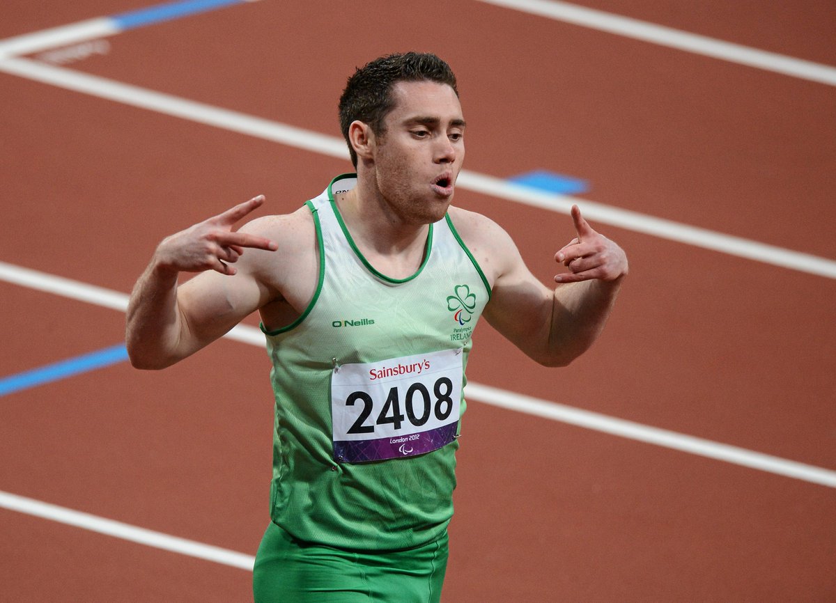 Jason Smyth takes gold medal in men’s 100m race | UTV - ITV News