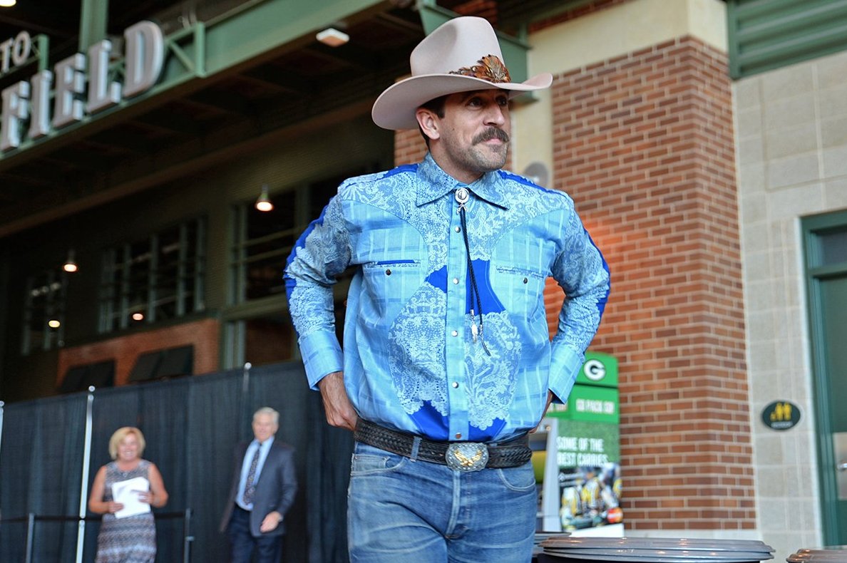 Outfit Aaron Rodgers wore to Packers fan luncheon today (via packers ...