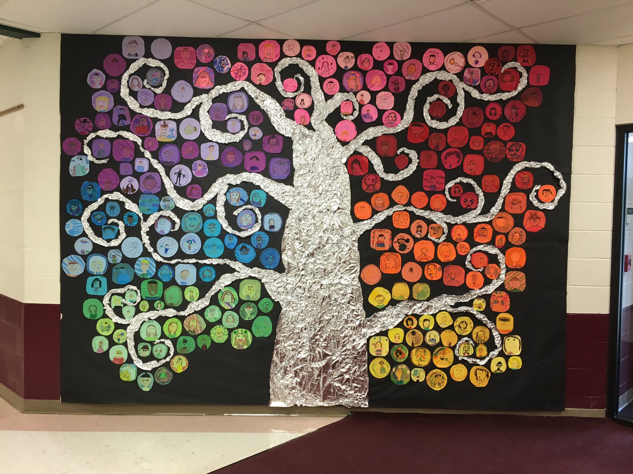 Creative Family Tree Displays