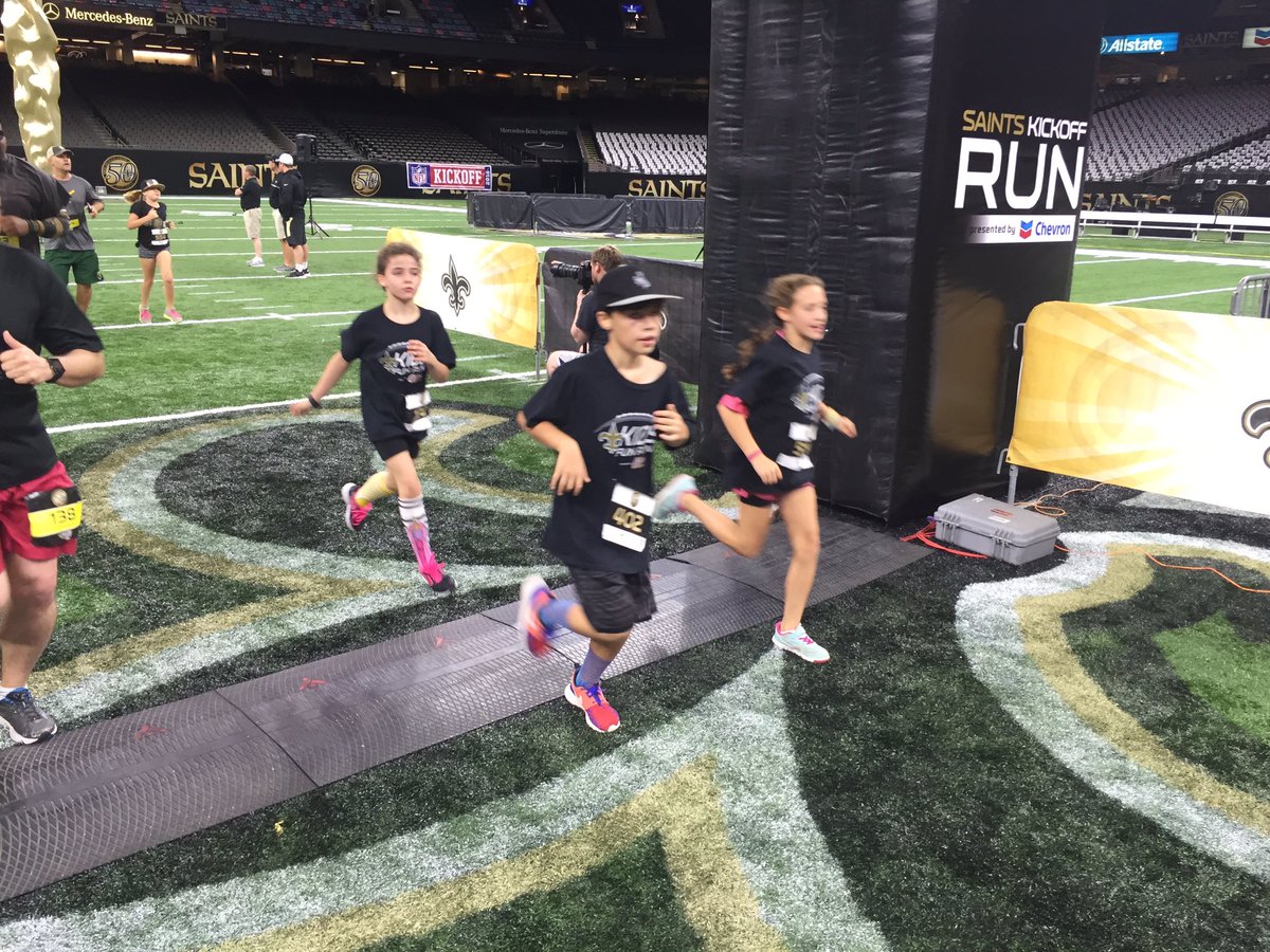 The @Raising_Canes Kids fun run closes out the day @MBSuperdome ...