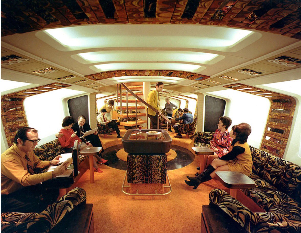 Prototype for first-class boeing 747 "tiger lounge," early 1970s ...