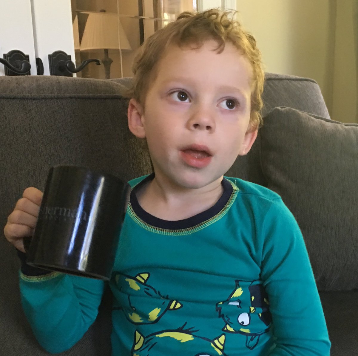 Gavin Meme Mug - Captions Lovely - EroFound