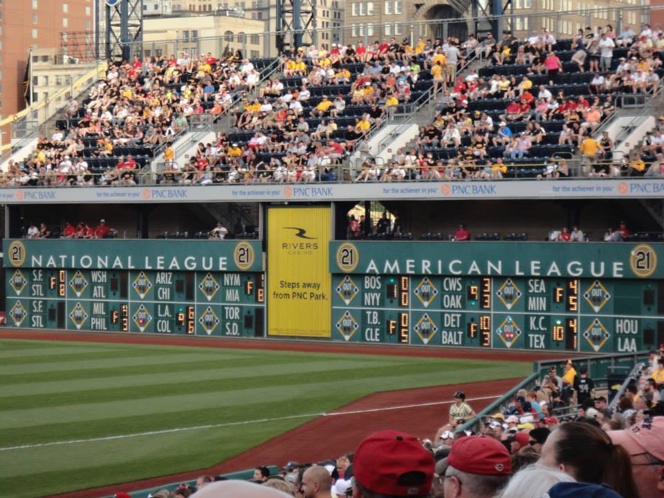 Roberto Clemente Wall