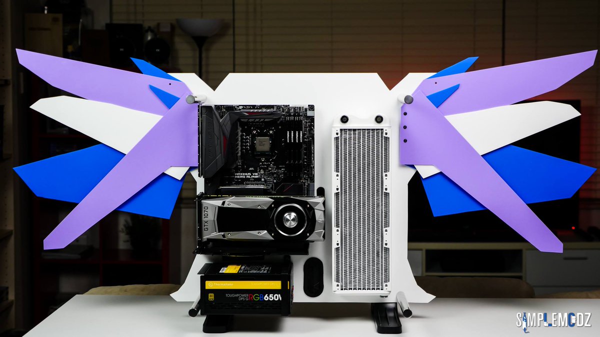 Gundam pc case - jujatea