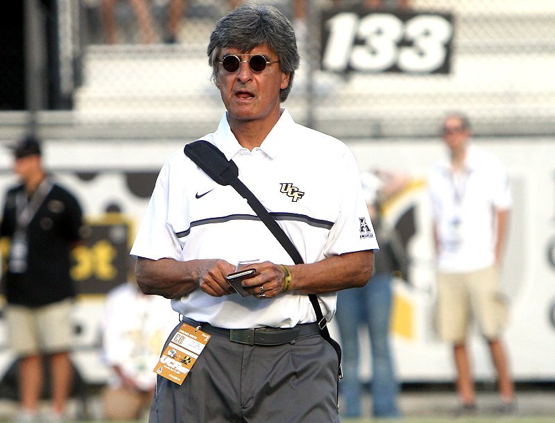 Nebraska AD Bill Moos takes shot at Oregon : r/CFB