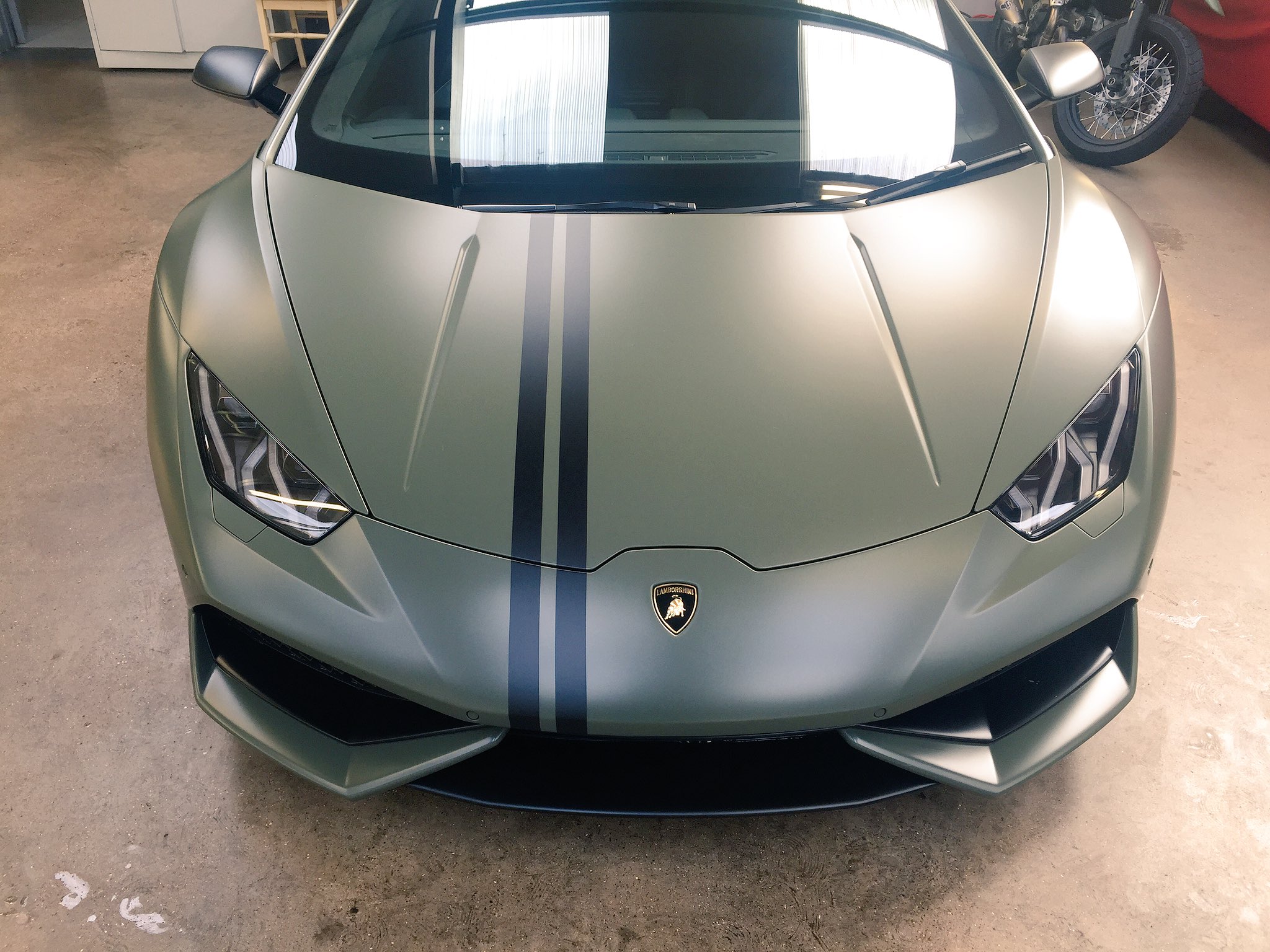Lamborghini Huracan Matte Grey