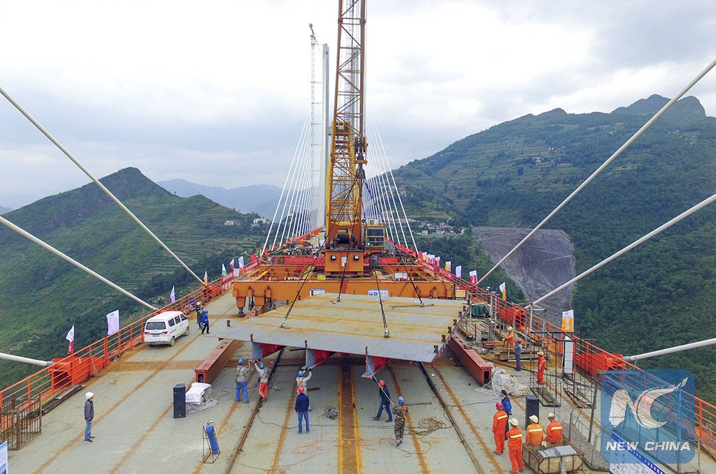 Beipanjiang Bridge, possible the tallest bridge in the world, has a ...