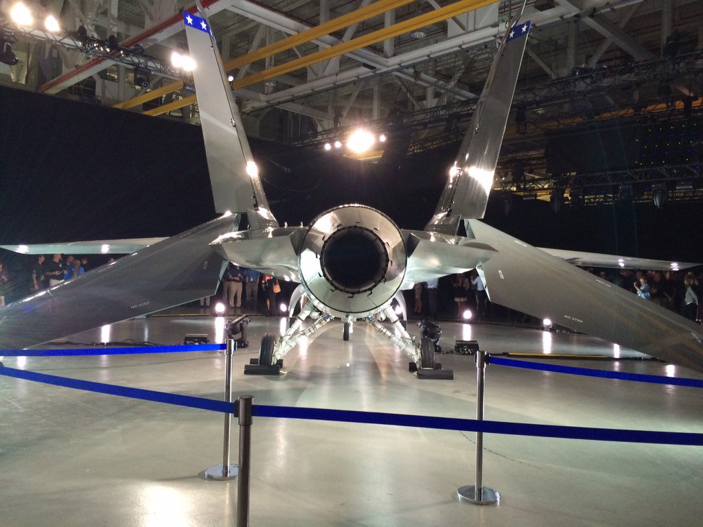 Boeing/SAAB T-X Prototype Rolled out at St. Louis - 13-Sept-2016 ...