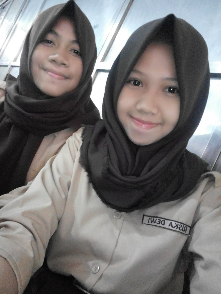 Riska Dewi Agustin (@dewia_riska) | Twitter