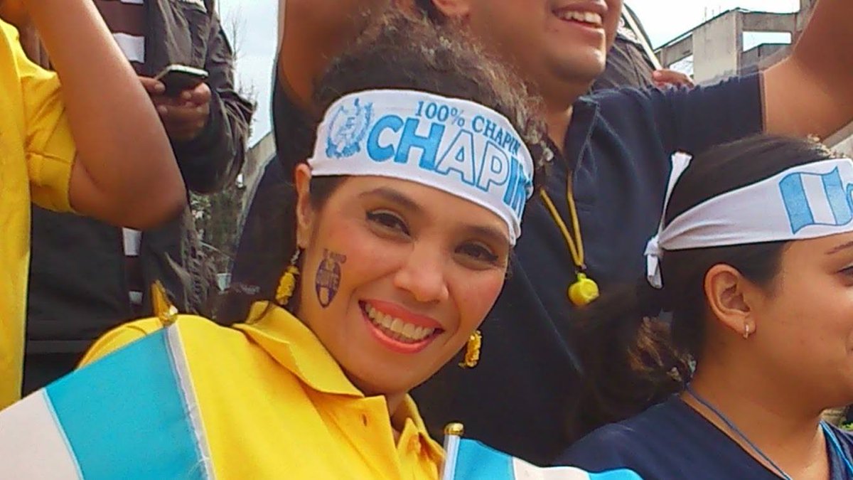 Se inicia el programa Íntimamente Julissa, con julissa_eu. Radio en ...