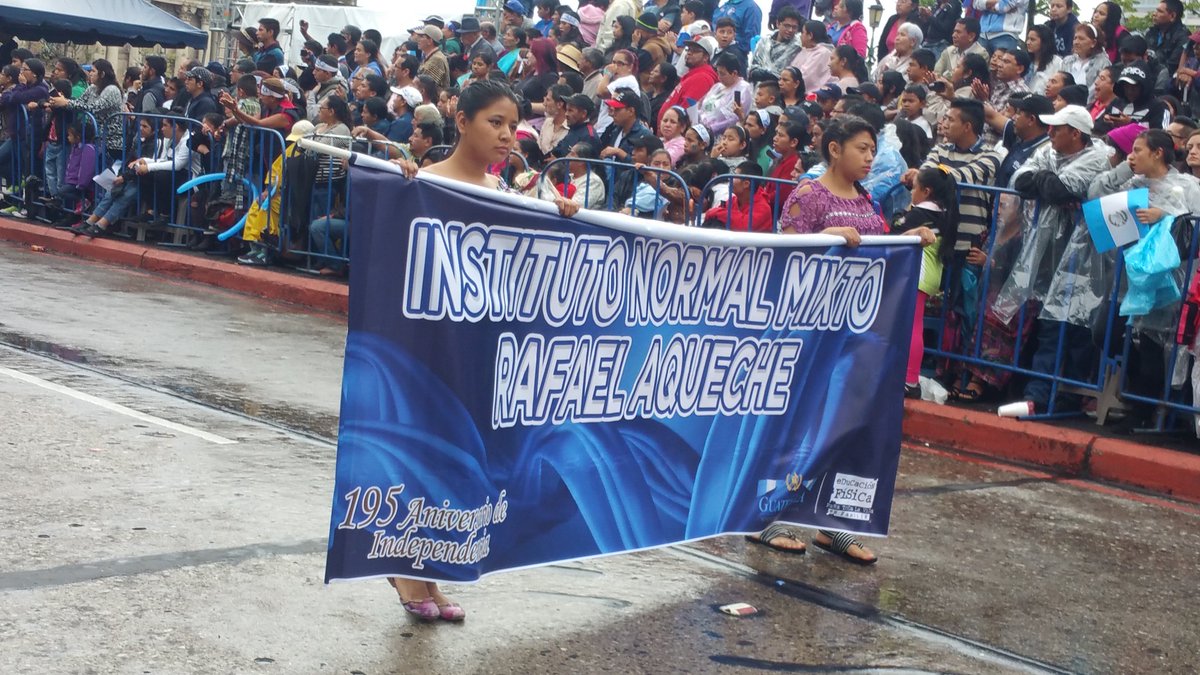 Estudiantes Instituto Rafael Aqueche Años Independencia : Estudiantes ...