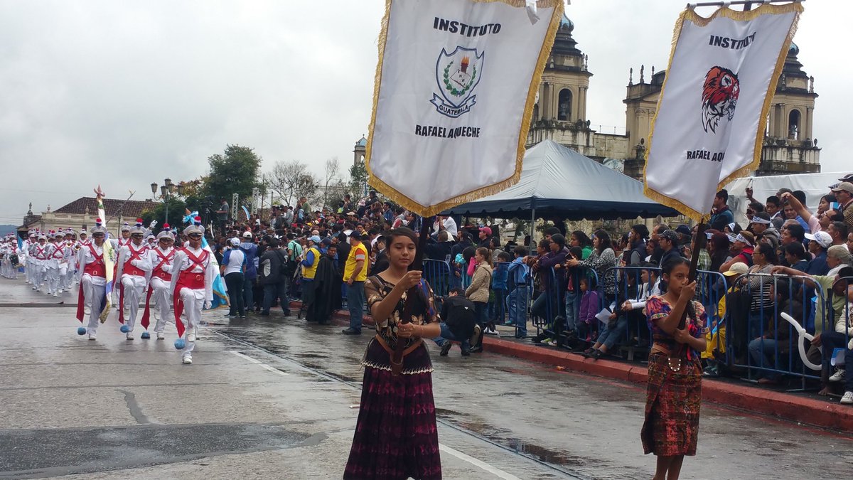 Estudiantes Instituto Rafael Aqueche Años Independencia : Estudiantes ...