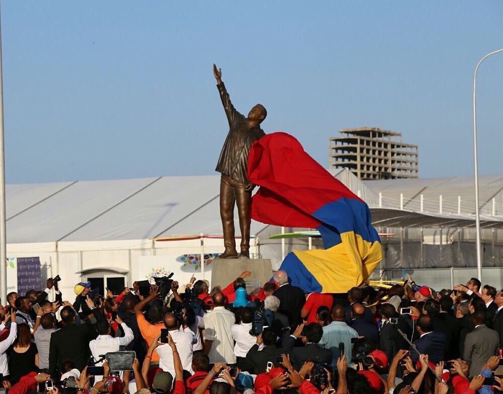 Inauguran estatua de Chávez en compañía de dictadores mundiales (+FOTO)