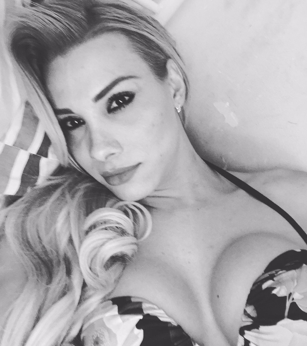 Rashell Fernandez (@siulsmith1) | Twitter