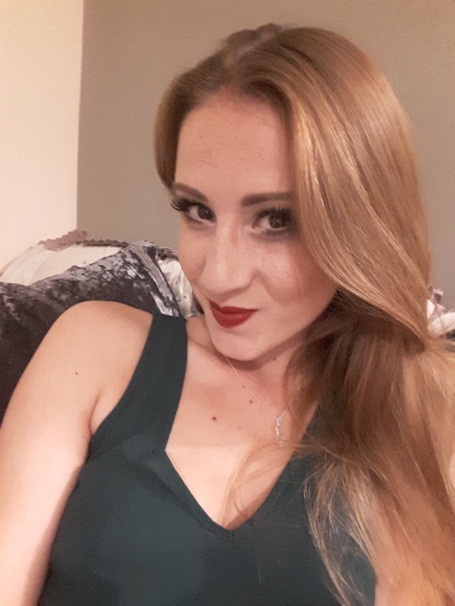 TW Pornstars - Scarlot's Secrets 🌈 ScarlotRose.Com. Twitter. Waiting for the girls to get ready ...