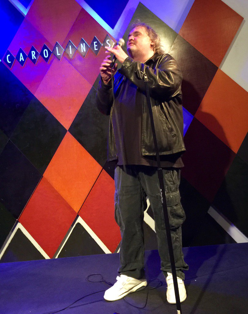 Artie Wears Velcro Shoes & Looks Retarded : r/howardstern