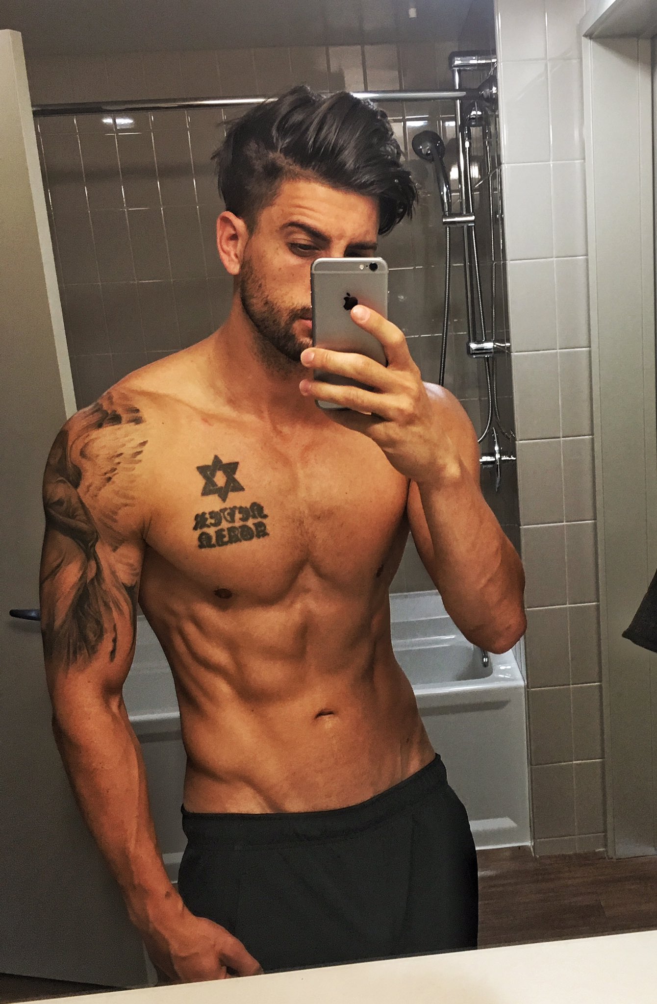 Jesse Bfvsgf Tattoos Emilsebastiian On Instagram: “Beach Boiii