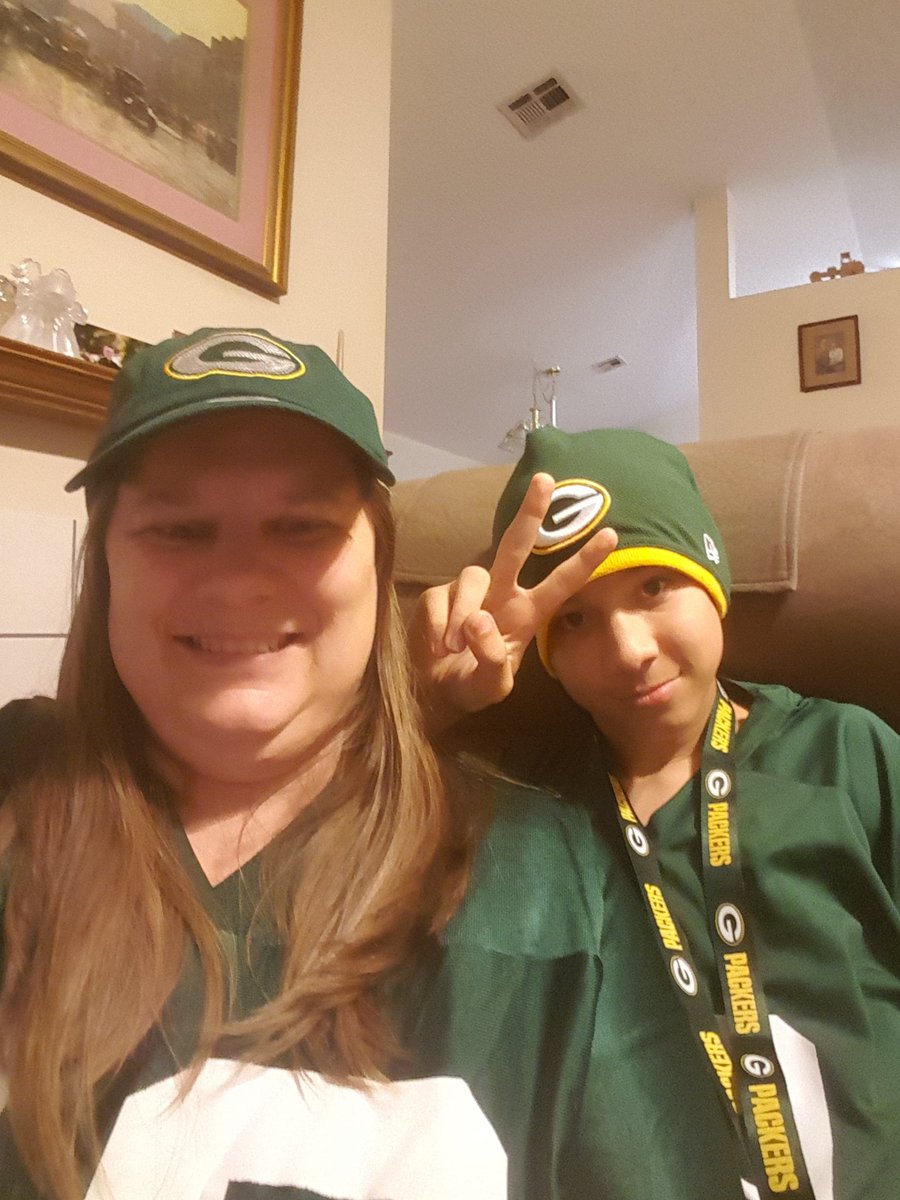 Stacy Hull (@malibu23wi) | Twitter