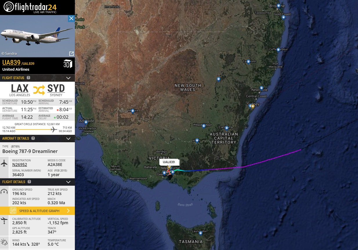 Airport Webcams on Twitter: "United #UA839 LAX-Sydney (787-9 N26952) has diverted straight into ...