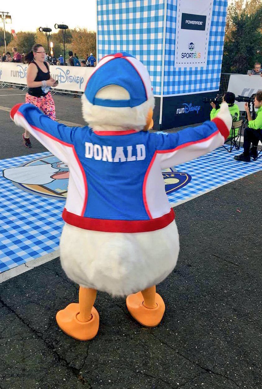 Donald Duck Running Costume