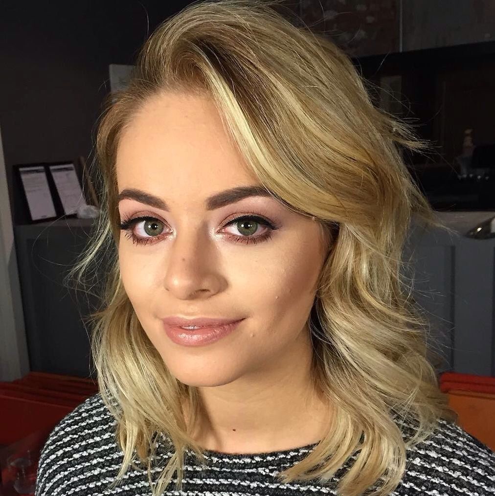 Jennifer Brooke's Instagram, Twitter & Facebook on IDCrawl