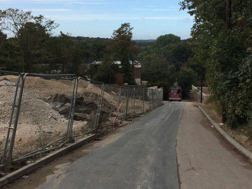 30 firefighters tackle fire at Darenth Print warehouse in Dartford ...