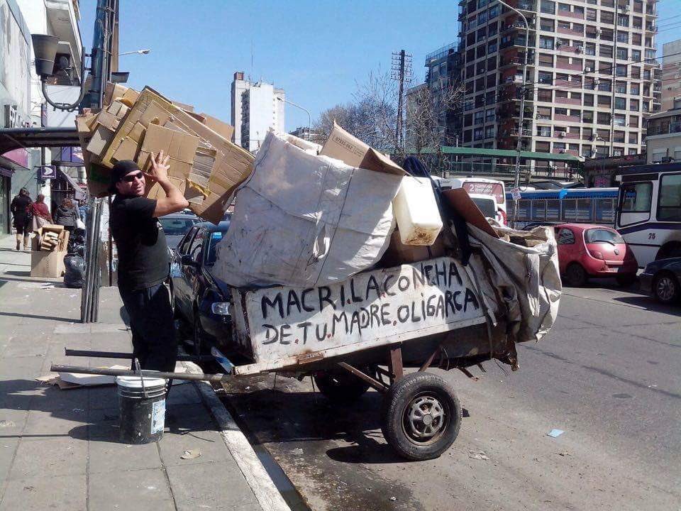 Capture Bizarre® on Twitter: