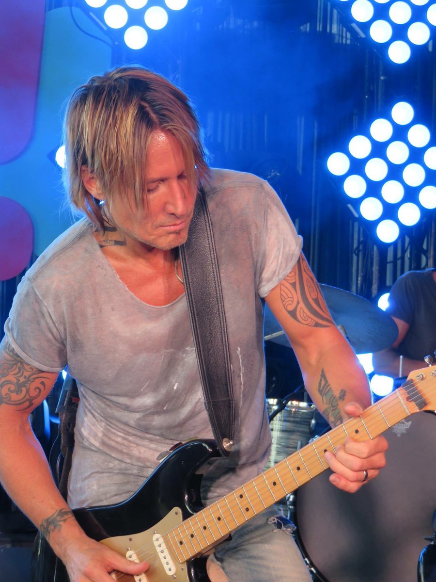 Keith Urban News Update…Keith In Australia…Sydney Rooftop Show…Radio ...