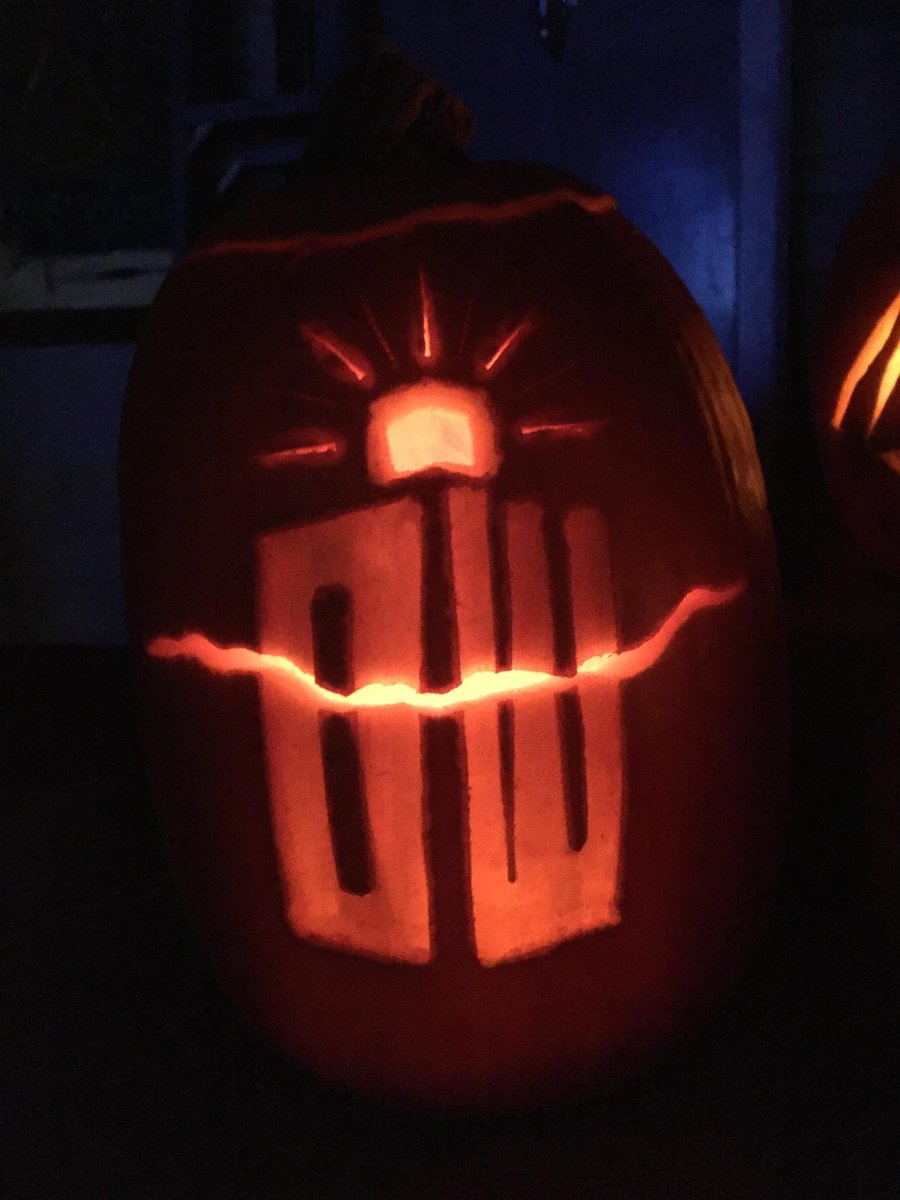 Tardis Pumpkin Stencil