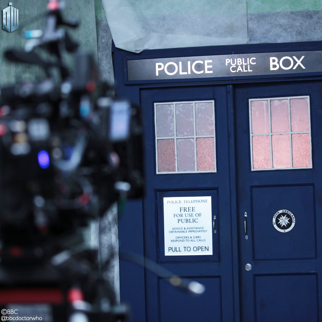 Tardis Doctor Who Sign