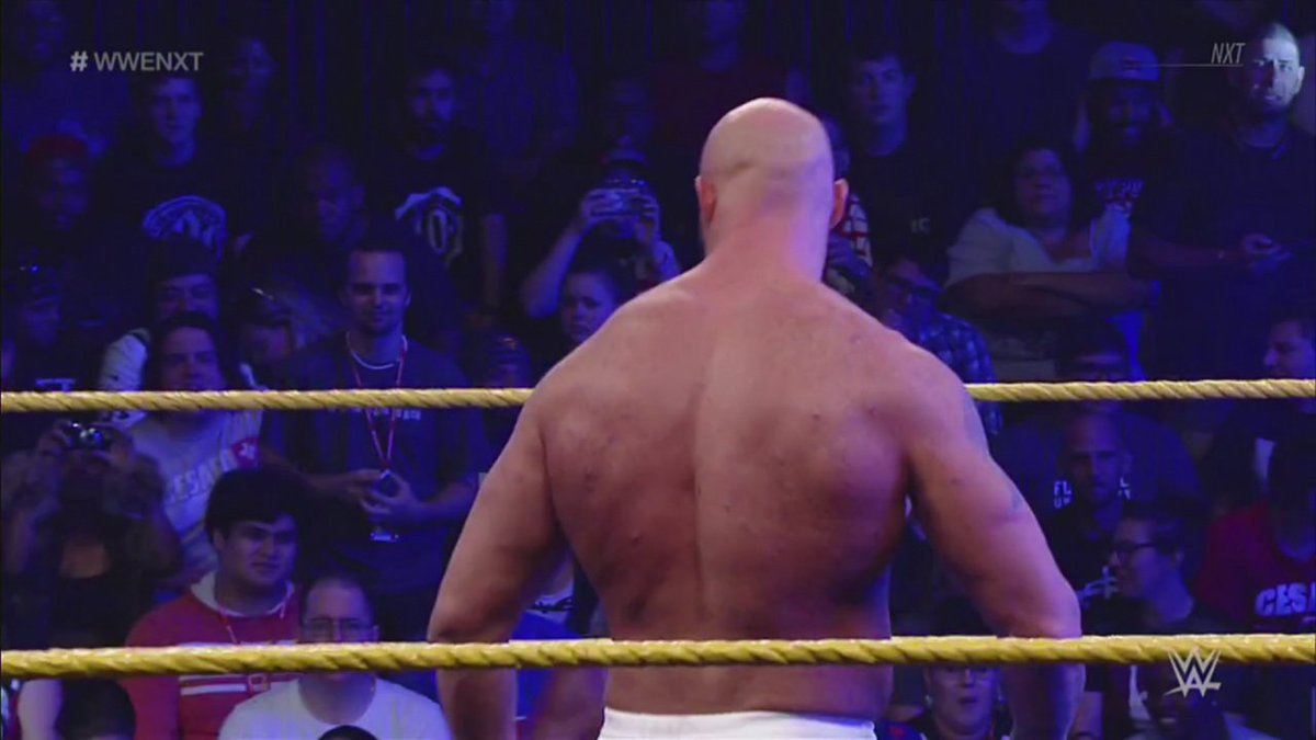 Whose roid back is worse? | Freakin' Awesome Network Forums