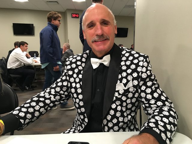 Los Angeles Kings legend Daryl Evans is dressed up for the first NHL ...