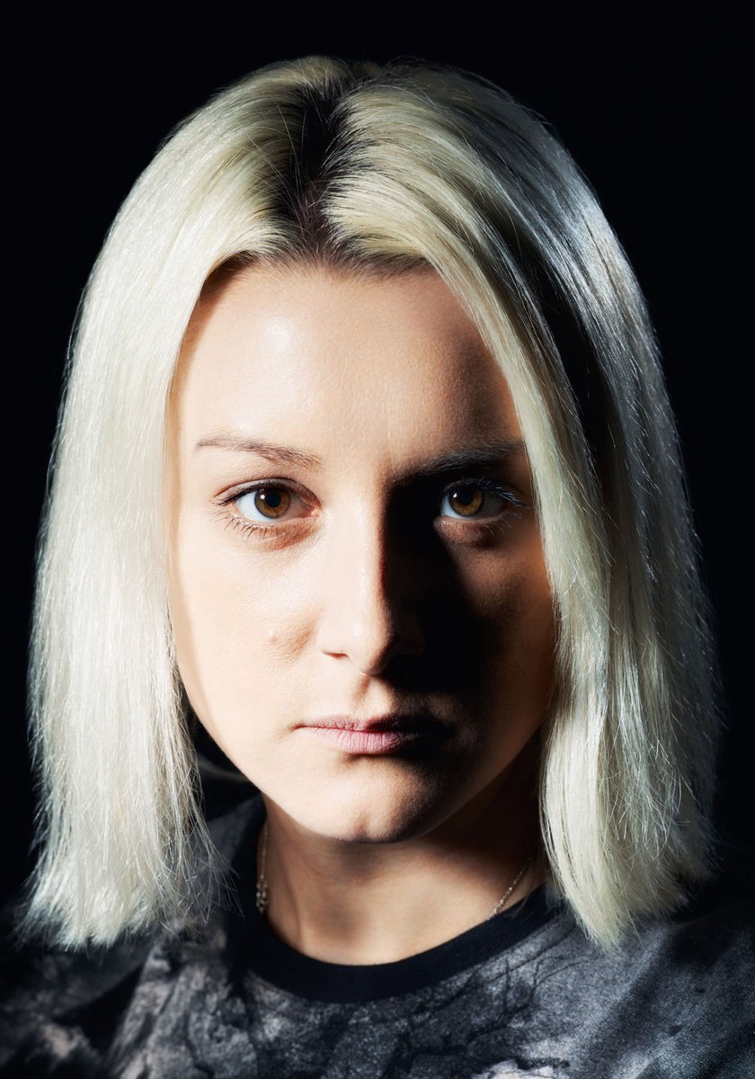 Filmmaker Snizhana Potapchuk doesn't carry weapon, has only filming ...